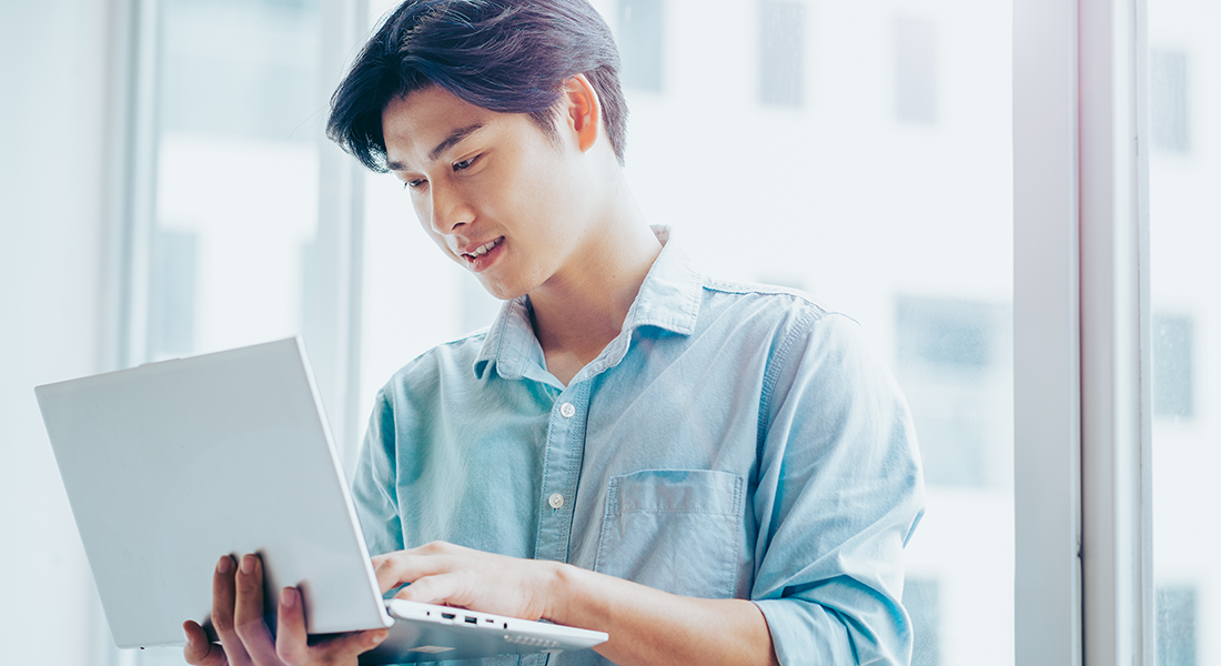 スクラムマスターとは？仕事内容・スキル・リモートワークの案件獲得まで解説 - Remoguコラム